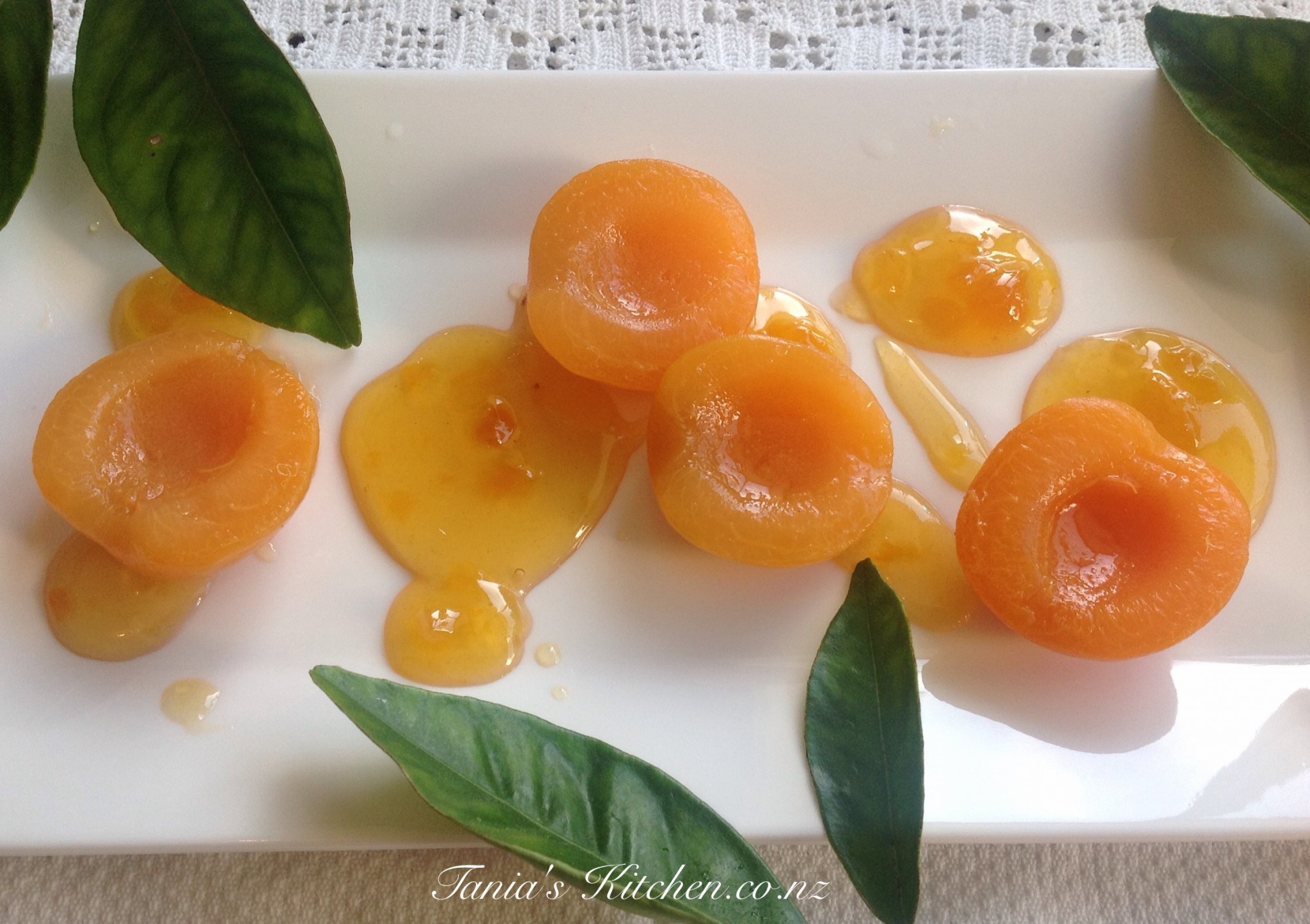 How To Make Apricot Glaze | Tania's Kitchen
